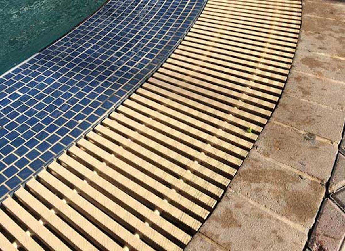 DuraTech™ Pool Grating From: RenoSys Corp. | AQUA Magazine