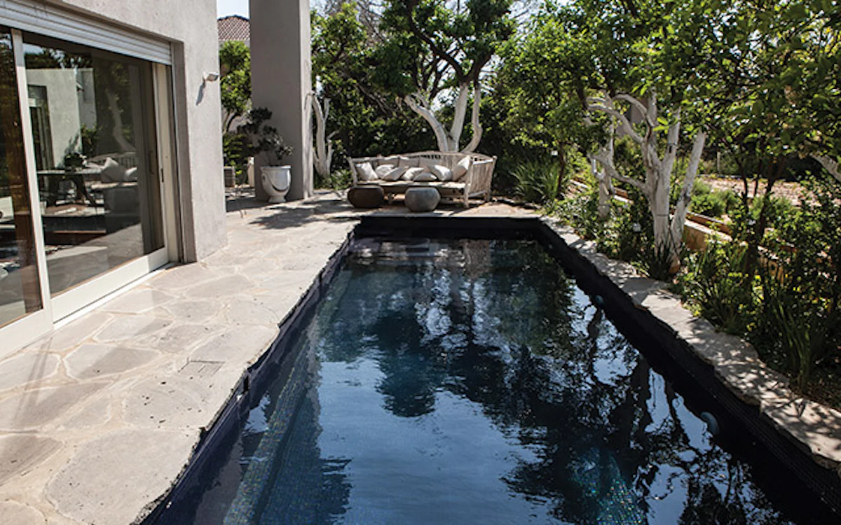 Concrete Pools in Days, Not Weeks | AQUA Magazine