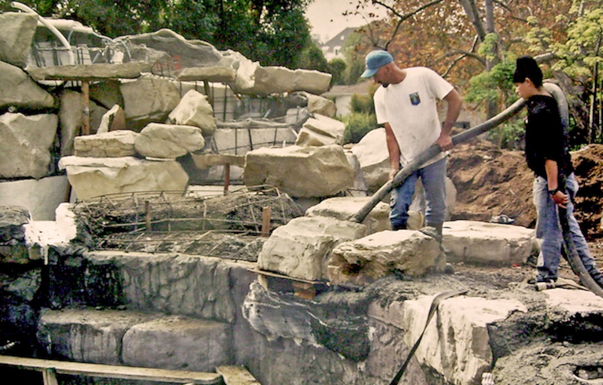 Remembering Hugh Hefner, Pool Innovator | AQUA Magazine