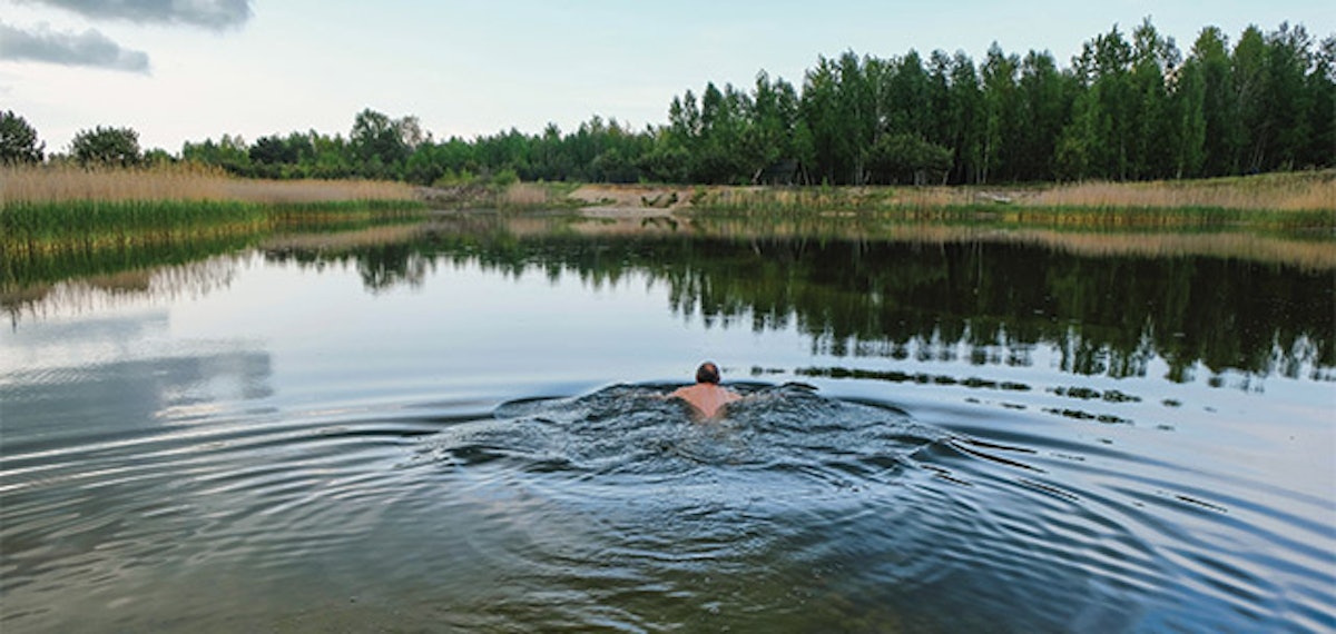 Swimming in Natural Environments | AQUA Magazine