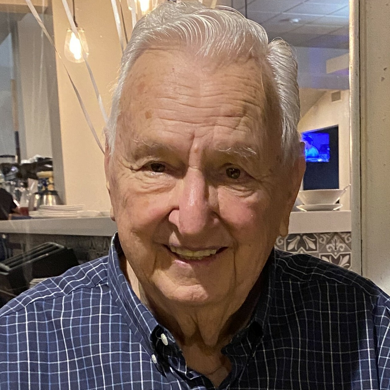 In Memoriam: Bernard Burba | AQUA Magazine