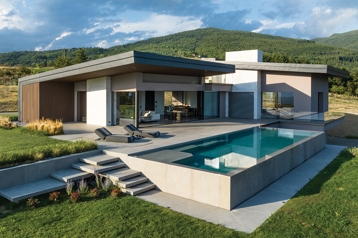 The Innovative Elegance of Italian Pool Design | AQUA Magazine