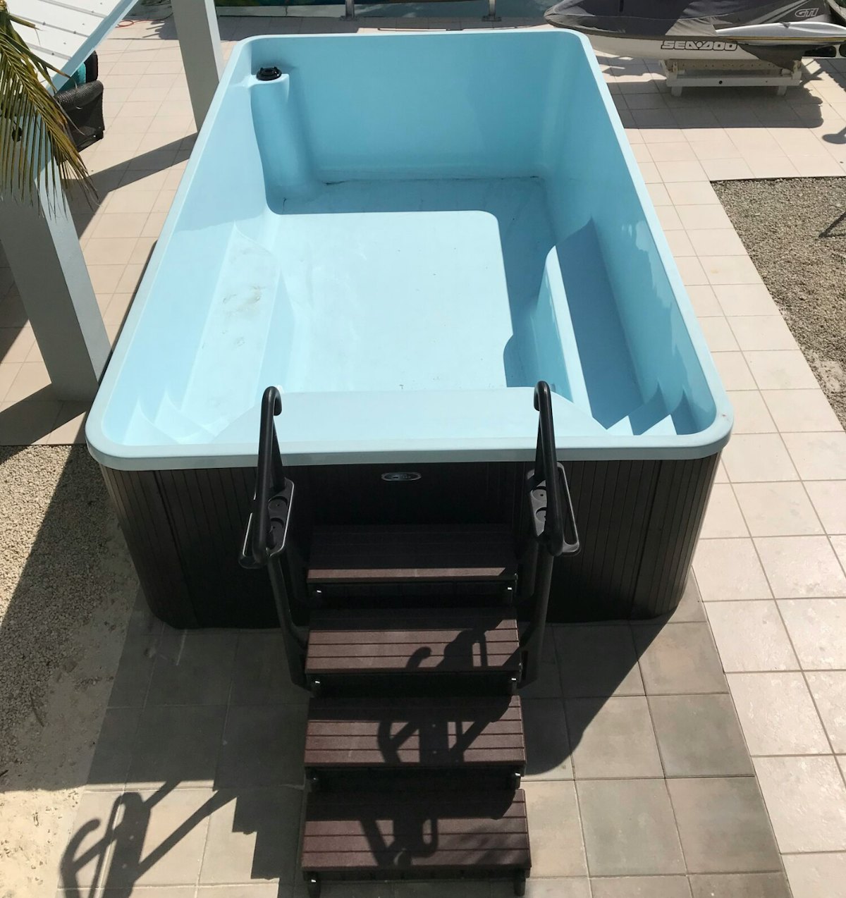 Premium Fiberglass Pools: AG Pool Series | AQUA Magazine